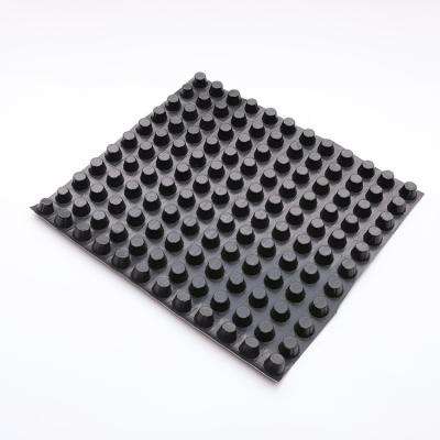 China HDPE 1.5mm Cup Height Green House Roof Drainage Membrane Sheet Drain Board 1.6mx18.75m for sale