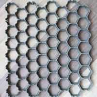 China 70mm Height HDPE Geocell Grid for Parking Driveway Gravel Stabilization Grass Paver 410x410mm for sale