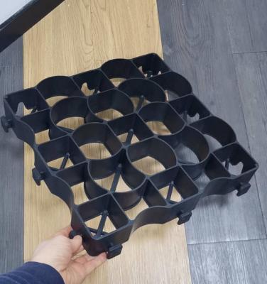 China Grass Paver Grid Horse Paddock 50mm Thick HDPE Traditional Design Spare Parts for sale