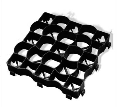 China HDPE Porous Grass Pavers 330x330x50mm Plastic Grass Grids for Driveway Parking Lot for sale