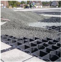 China HDPE Porous Grass Pavers 330x330x50mm Plastic Grass Grids for Driveway Parking Lot for sale
