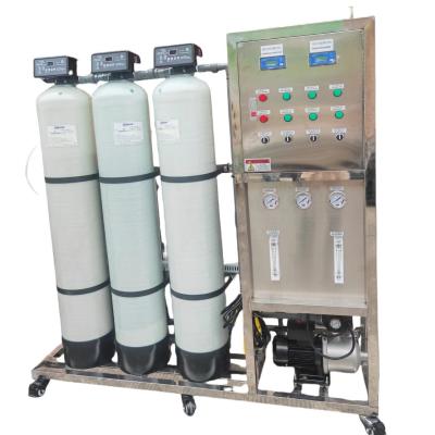 China Industrial Reverse Osmosis Purified Water System 500L/H 2000W for sale