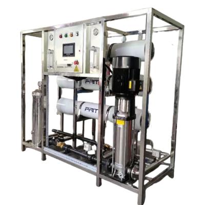 China Industrial Deionized Water Purification System 3t/H 1500W with 220V/380V Power Supply for sale