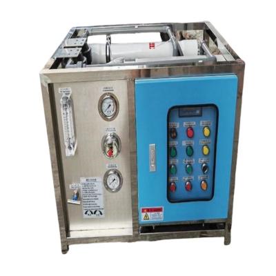 China Small Laboratory Desalination Water Filtration Device - 500L/Day Capacity, 1500W Power, RO Technology for sale