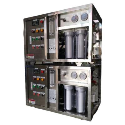 China Outdoor Seawater Desalination Equipment - 500L/Day Capacity, 1500W Power, Compact 800×600×600mm Design for sale