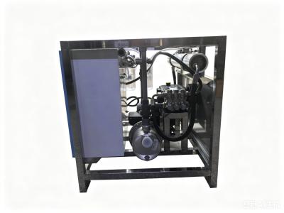 China Compact Laboratory RO Seawater Desalination System with 500L/H Freshwater Production and Reverse Osmosis Technology for sale