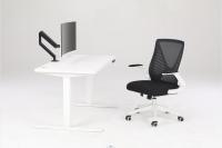 China Height Adjustable Office Desk with E1 PB Board Surface Material and Ergonomic Design for sale