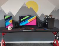 China Plastic Surface Z-Shaped Gaming Desk with Handle Rack Cup Holder and Headphone Hook for sale
