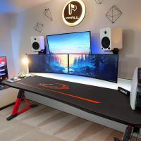 China Plastic Surface Z-Shaped Gaming Desk with Handle Rack Cup Holder and Headphone Hook for sale