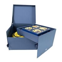 China Dustproof Foldable Magnetic Gift Box , Antiwear Cardboard Box With Magnetic Closure for sale