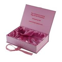 China Recycled Foldable Magnetic Closure Gift Box With Ribbon Multipurpose for sale