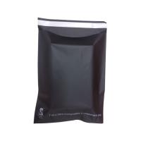 China Tearproof Ultralight Black Poly Mailer Bags , EN13432 Large Shipping Bags For Clothes for sale