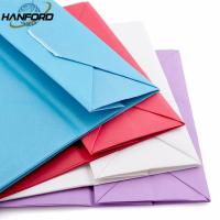 China 21x11x27cm Favor Kraft Paper Gift Bags With Handles Ultralight for sale