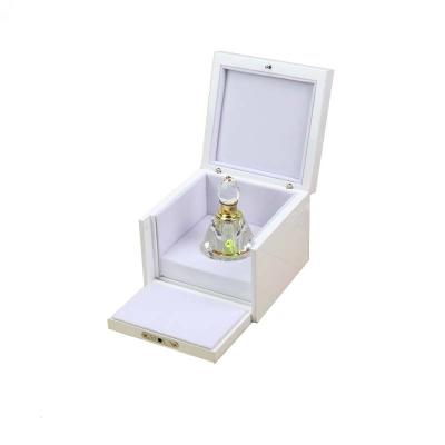 China Moistureproof Wooden Jewellery Gift Box for sale