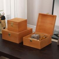 China Ultraportable Small Wooden Box Packaging With Lock Dustproof Reusable for sale