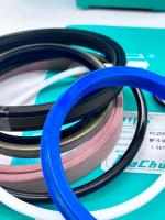 China 707-98-45220 Bucket Cylinder Seal Kit For Komatsu PC200-5 Excavator Oil Seal for sale