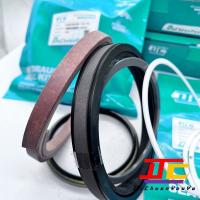 China Boom Cylinder Excavator Seal Kit For Doosan Daewoo PC350-7 for sale