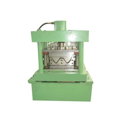 China Highway Two Wave Guardrail Roll Forming Machine with 0.8-1.2mm Material Thickness and 70mm Shaft Diameter for sale