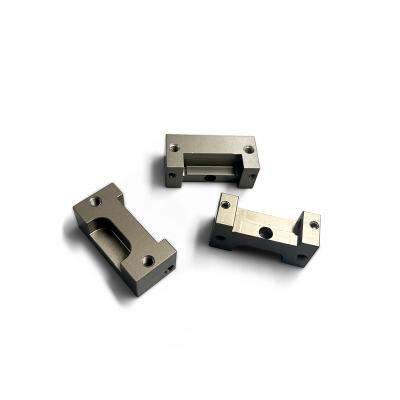 China Stainless Steel Aluminum Alloy CNC Machining Machine Parts Card Hook High Tolerance for sale
