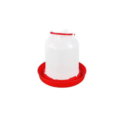 China Tradition Plastic Automatic Rooster 5L Drinking Devices Cone Shape Cylindrical Water Feeder Long Lasting for sale