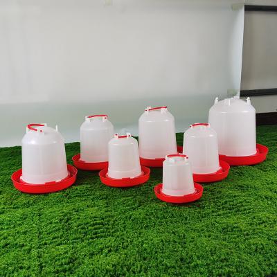 China Long Lasting Cone Shape Fowl Hydration Stations Automatic 1 L - 14 L Capacity Easy Installation for sale