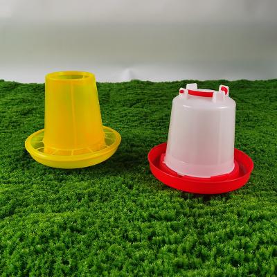 China 1L Durable Livestock Feed Barrel For Modern Livestock Nutrition Needs for sale