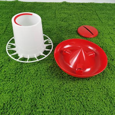 China Modern Plastic Cylinder Poultry Feeder 9L Capacity Feeding Chickens Ducks Geese Turkeys for sale