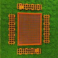 China Secure Locking Poultry Turnover Box Easy To Clean Hygienic Design For Safe Poultry Farming for sale