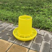 China Plastic Manual Poultry Feeder And Drinker For Farming Broiler Chicken Automatic Feeding for sale