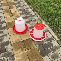 China Family Farm Capacity 6L Plastic Feeders For Poultry for sale