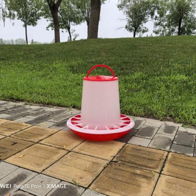 China Integrated Rotating Plastic Automatic Chicken Feeder For Chickens And Ducks for sale