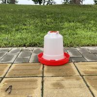 China Easy Install Chicken Waterer Red Bird Watering Dispensers Drip Free for sale