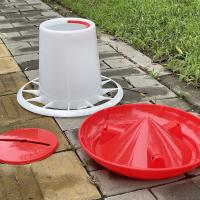 China Modern Plastic chicken feed bucket for poultry for sale