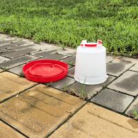 China Red Bird Watering Dispensers Easy To Install And Maintain For Optimal Watering Performance for sale