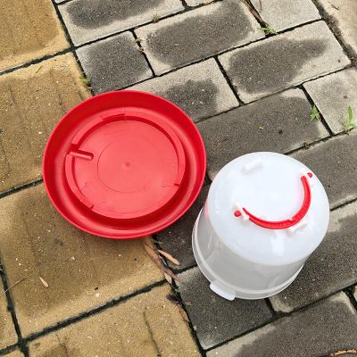 China Anti Drip Poultry Drinker Red Color For Easy Identification Of Water Level In Farm for sale