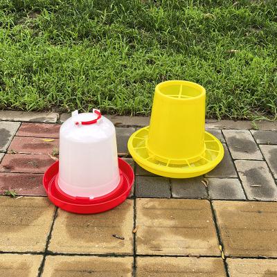 China Standard Version Red Farm Innovators Poultry Drinker Anti Drip for sale