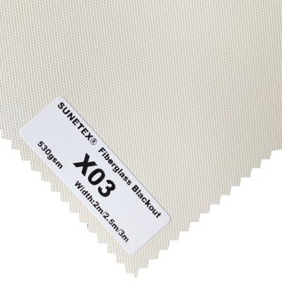 China 4 Ply Fiberglass Screen Fabric Blackout Roller Blind Fabric Water Resistant for sale