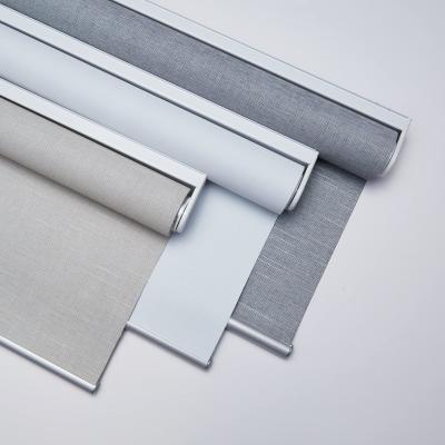 China 100% Polyester Blackout Roller Blinds Fabric Cordless Roller Shades For Windows for sale