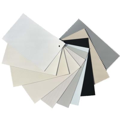 China Outdoor Sunshade Window Blind Fiberglass Roller Shades Blackout Fabric Waterproof SGS for sale