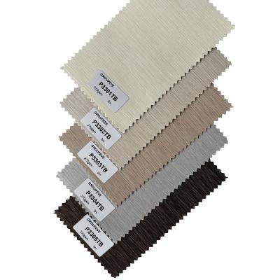 China Waterproof and Mold Proof Roller Blind Fabric 2.8m Width 40m Roll Length 340g Weight for Humid Environments for sale