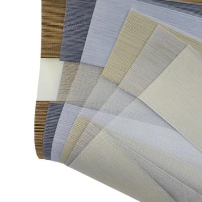 China 425GSM Zebra Blinds Fabric with 1 Roll MOQ and Customizable Color for Office or Home Sunshade for sale