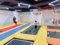 China Kids Trampoline Park with Colorful Slide and Foam Pit Customized Theme Indoor for sale