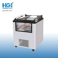 China Commercial Freezer with 158 Liter Capacity Curved Glass Door and Mechanical Thermostat for Self-Service Use for sale