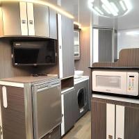 China Highway Fiberglass Travel Trailer Caravan Off Road Camper Trailer Australian Standards for sale