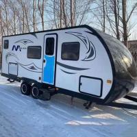 China 2-4 Water Tanks Lightweight Fiberglass Trailers Windows Beds Luxury Travel Trailers for sale