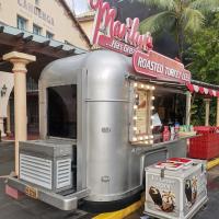 China Cold Drink Mobile Kitchen Food Trailer Multifunctional Dining Car Snack Food Trailer for sale