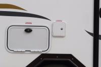 China Sandwich Structure RV Travel Trailer Gas Alarm 200AH 400AH Battery Small Rv Campers for sale