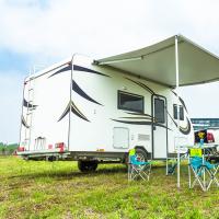 China 4 Pcs RV Travel Trailer Air Conditioner With Gas Smoke Alarm Fiberglass Tent Trailer for sale