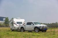 China 50L Water Capacity Mobile RV Trailer 5900mm Lightweight Travel Trailers for sale