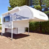 China Ultralight Pop Up Pickup Bed Camper With Bathroom Pick Up Truck Camper for sale